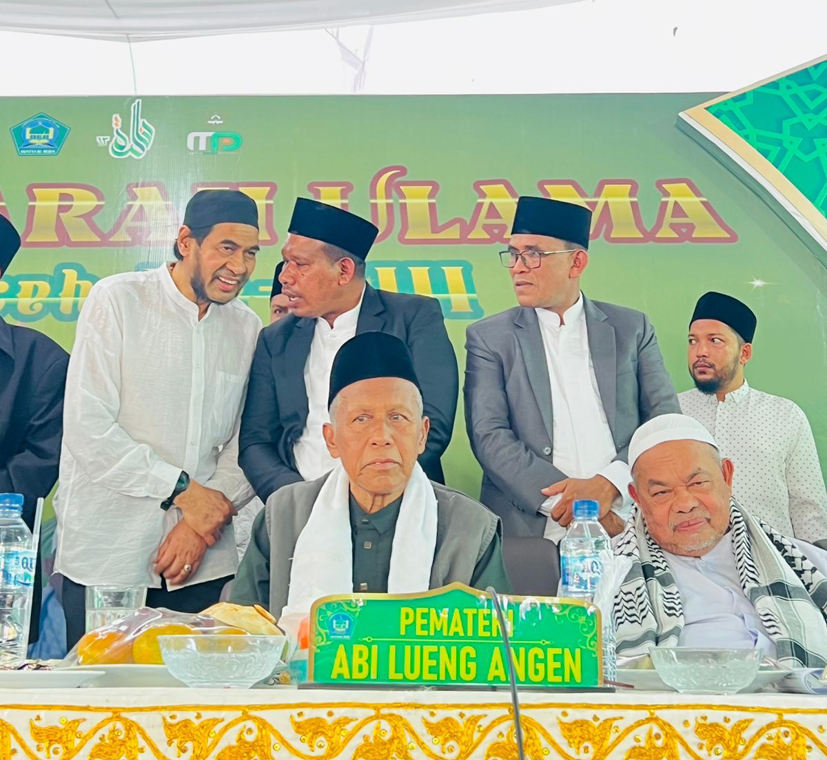 Muzakarah Ulama Se-Aceh Ke-XIII: Abu Paya Pasi Perkenalkan Calon ...